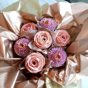 Home - Custom Wedding And Birthday Cakes From Dunedin - Criollo ...